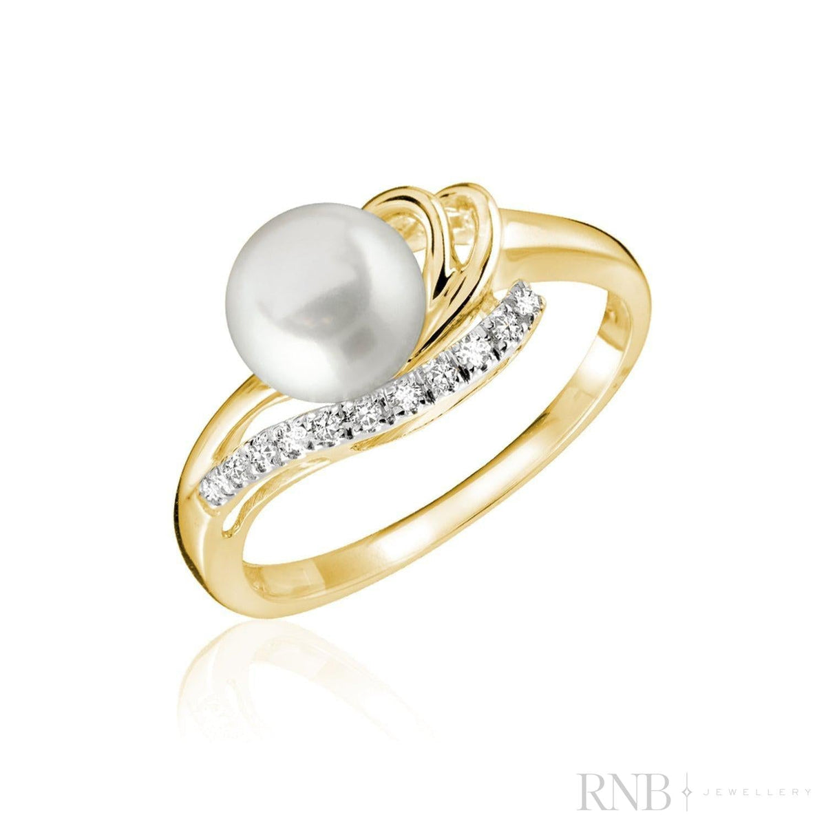 Cultured Pearl & Diamond Ring